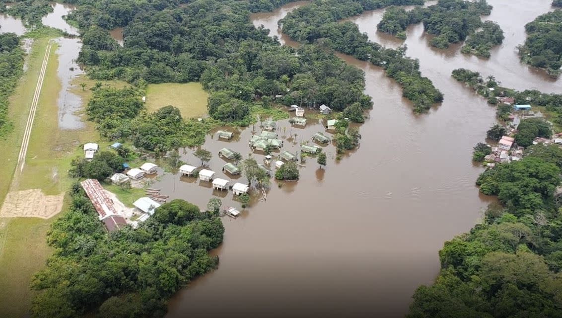 Suriname staat al maanden onder water - Weer.nl